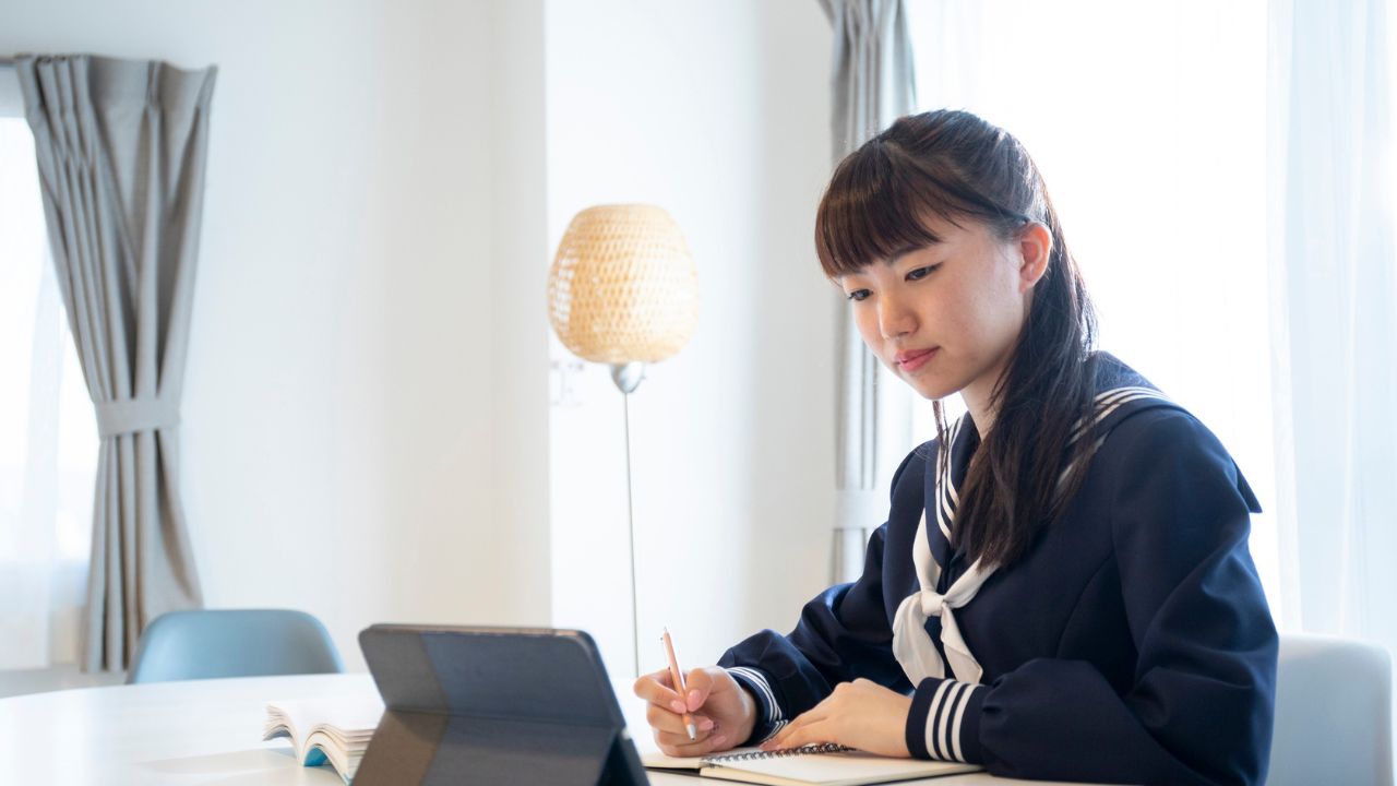 Level Up Your Japanese: Why Valiant Beats the Crowd in Tokyo - Business ...